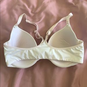 Maidenform | Intimates & Sleepwear | Maidenform Easy Access Bra | Poshmark